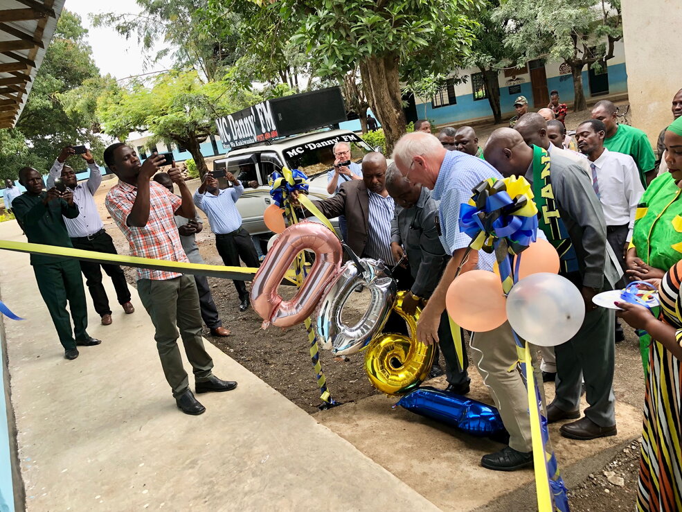 We have reached 1600 fully operational new classrooms! | Cocoa for Schools